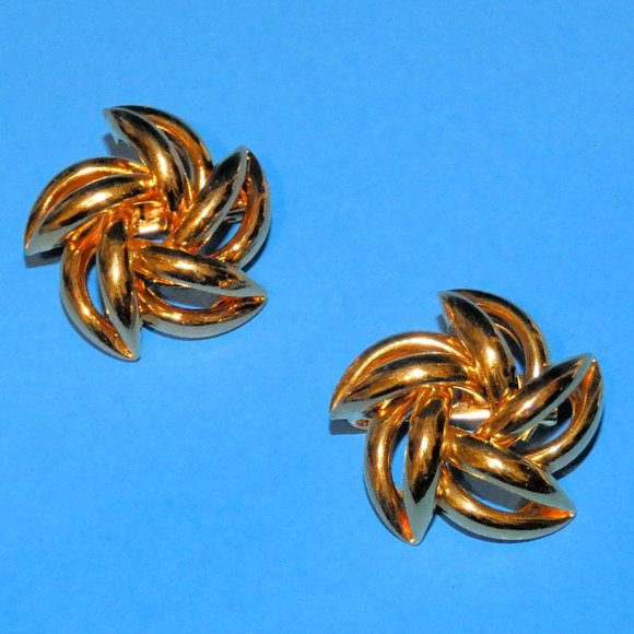 Jewelry | Vintage Swirl Brooch Pin Pair Lot Set Flowers Floral Pinwheel ...